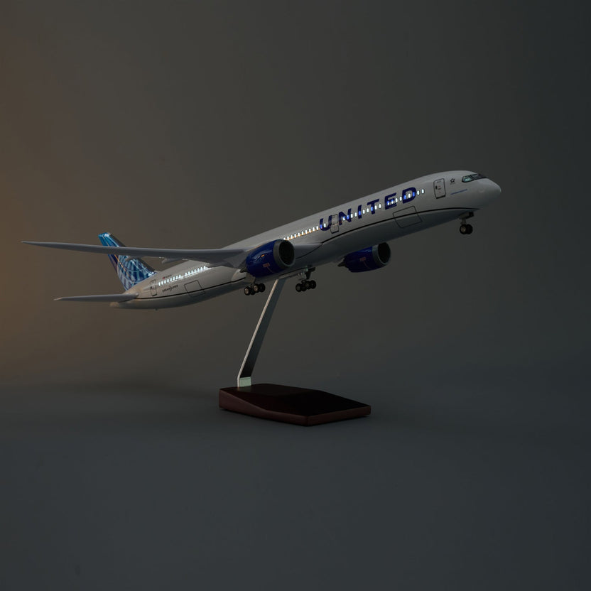 47cm Airplane Models LED Lights | 18.5 Inch Replicas – Flying Dreams ...