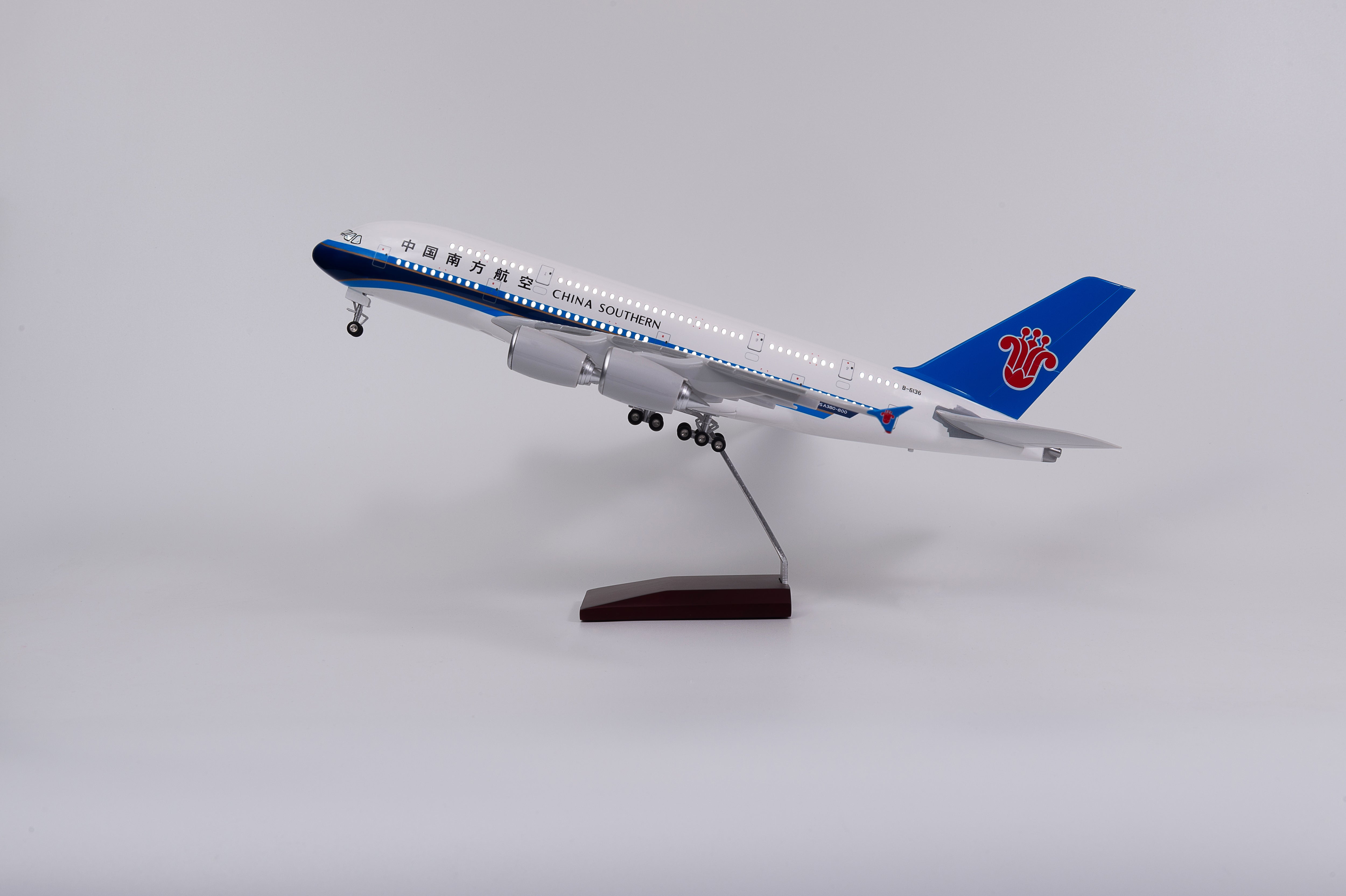A380 Southern- Scale 1/160 - 47CM - 18,5 in - Airplane Model – Flying ...